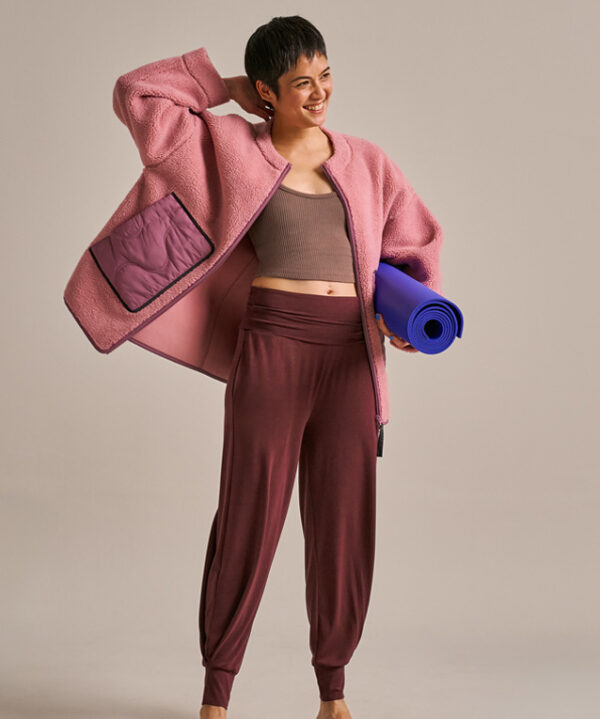BAM Clothing: Activewear that moves us forward