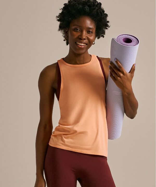 BAM Clothing: Activewear that moves us forward