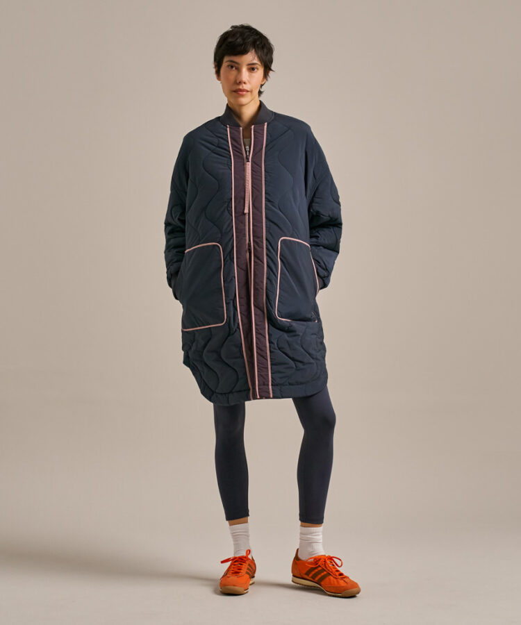 Women's Galivant Cloud Jacket | BAM Clothing (Storm Navy/Damson/Mauve)