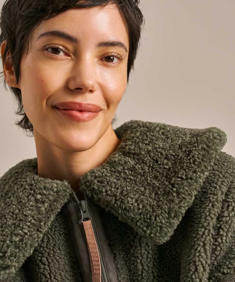 The Embrace Chuck On Fleece | BAM Clothing (New Khaki / Desert Sage)
